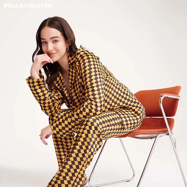 Rollacoaster Magazine Winter 2022/23 - Rollacoaster.tv